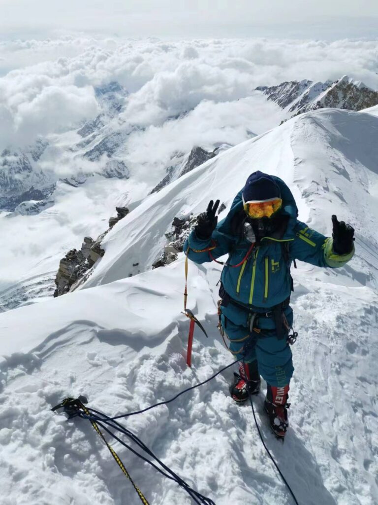 Ms Dong Hong Juan's Incredible Accomplishment